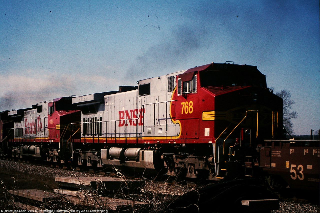 BNSF 768